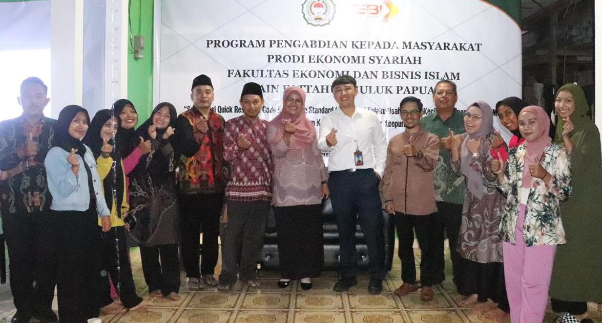 Prodi Eksyar IAIN Papua Sosialisasi QRIS Bagi UMKM - IAIN Fattahul Muluk Papua
